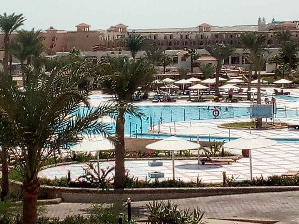 "Pool" Pharaoh Azur Resort (Hurghada) • HolidayCheck (Hurghada/Safaga ...