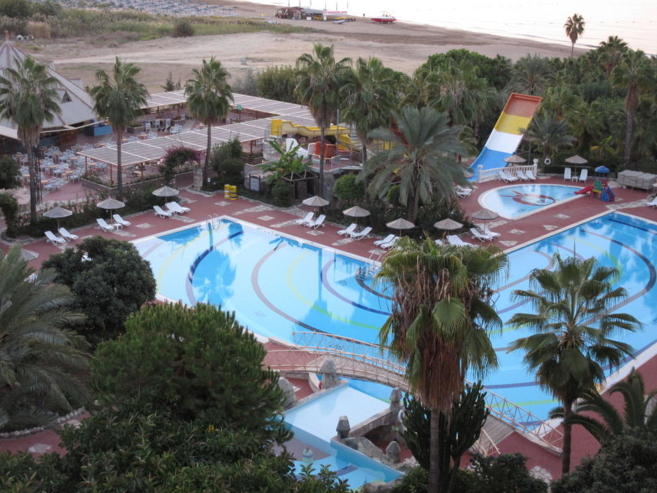 "Blick auf den Pool und den Garten" Hotel Defne Garden (Side - Kumköy ...
