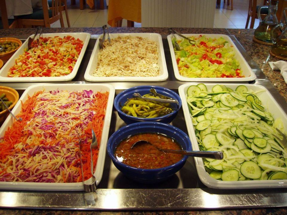 "Alondra: Salatbuffet" Hotel Alondra (Cala Ratjada) • HolidayCheck ...