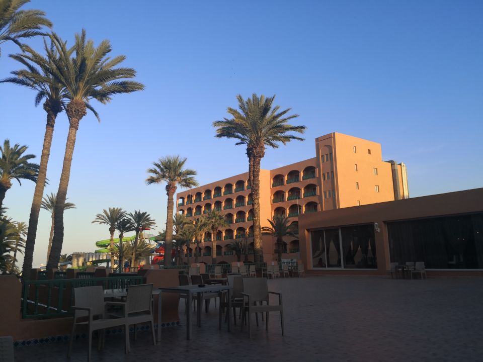 "Außenansicht" Hotel Marabout (Sousse) • HolidayCheck (Großraum ...