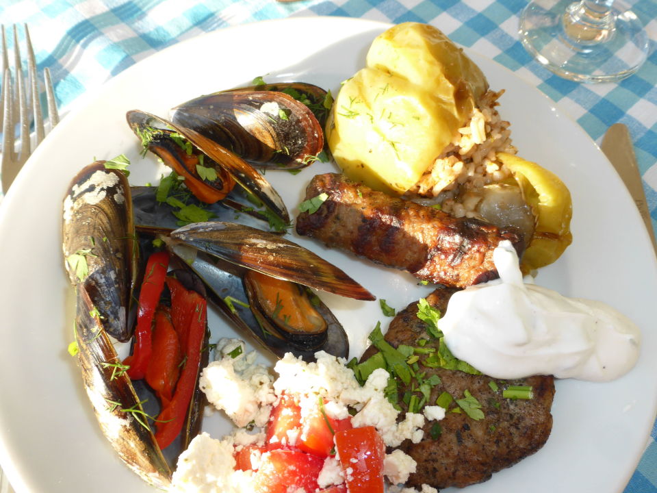 "Leckeres Essen" Alea Hotel & Suites (Skala Prinos) • HolidayCheck ...