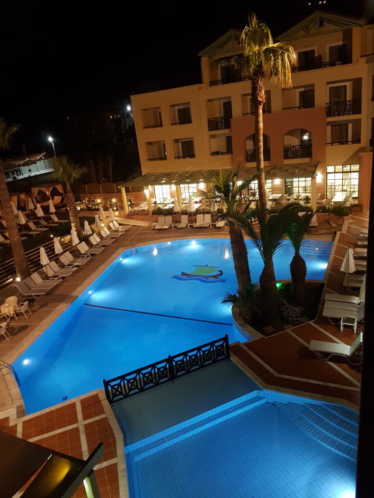 "Pool" Hotel Samaina Inn (Karlovassi) • HolidayCheck (Samos | Griechenland)