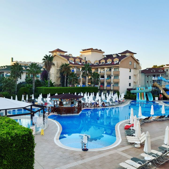 "Pool" Grand Seker Hotel (Evrenseki) • HolidayCheck (Türkische Riviera ...