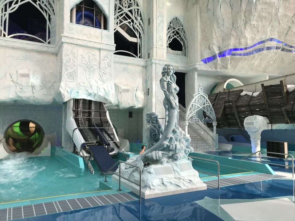 "Pool" Hotel Krønasår, Europa-Park Freizeitpark & Erlebnis-Resort (Rust ...