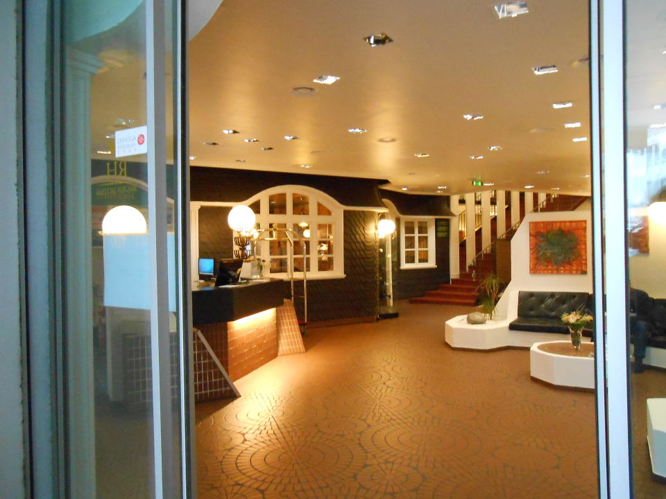 "Eingangshalle" mk | hotel remscheid (Remscheid) • HolidayCheck ...