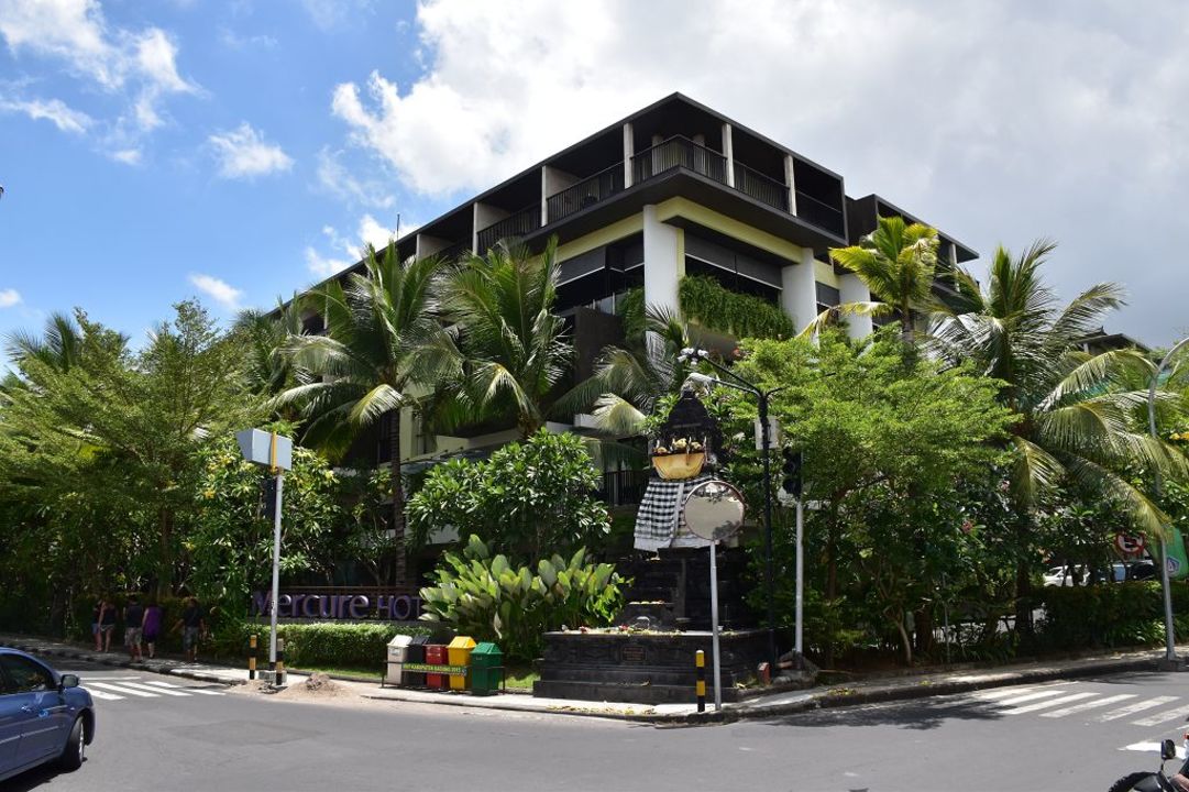 "Außenansicht" Hotel Mercure Bali Legian (Legian) • HolidayCheck (Bali ...