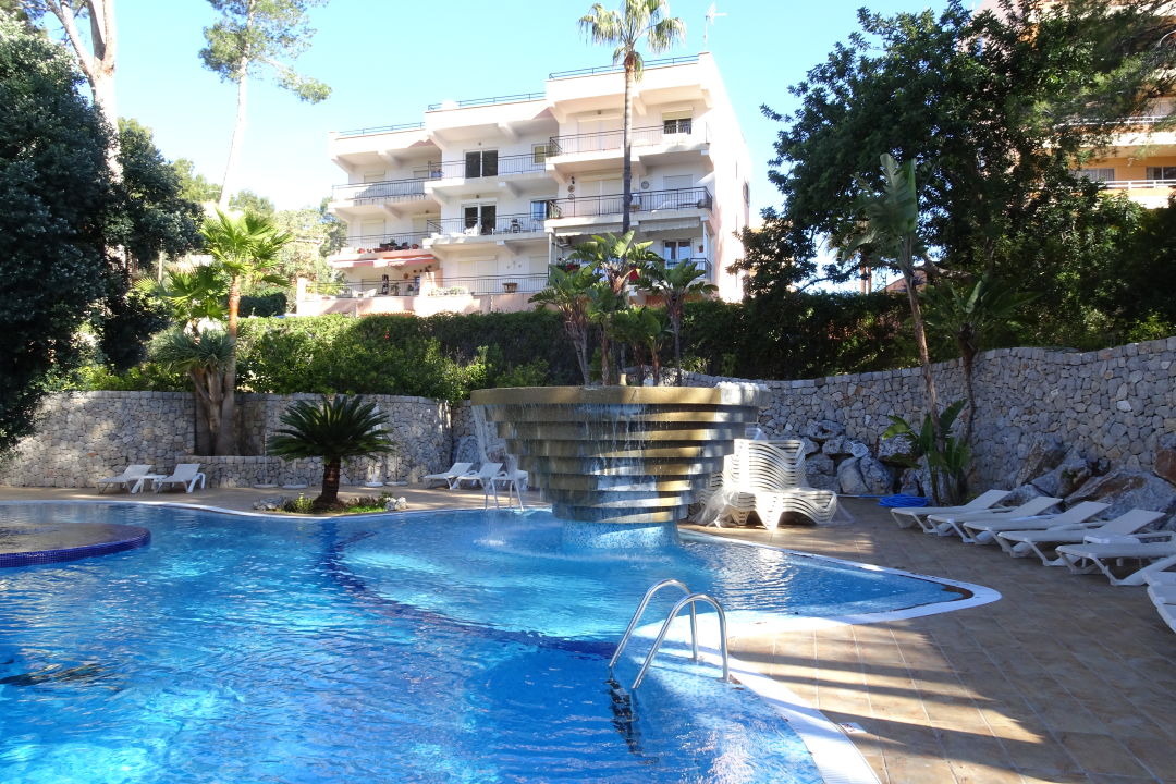 "Pool" allsun Hotel Cormoran (Peguera) • HolidayCheck (Mallorca | Spanien)