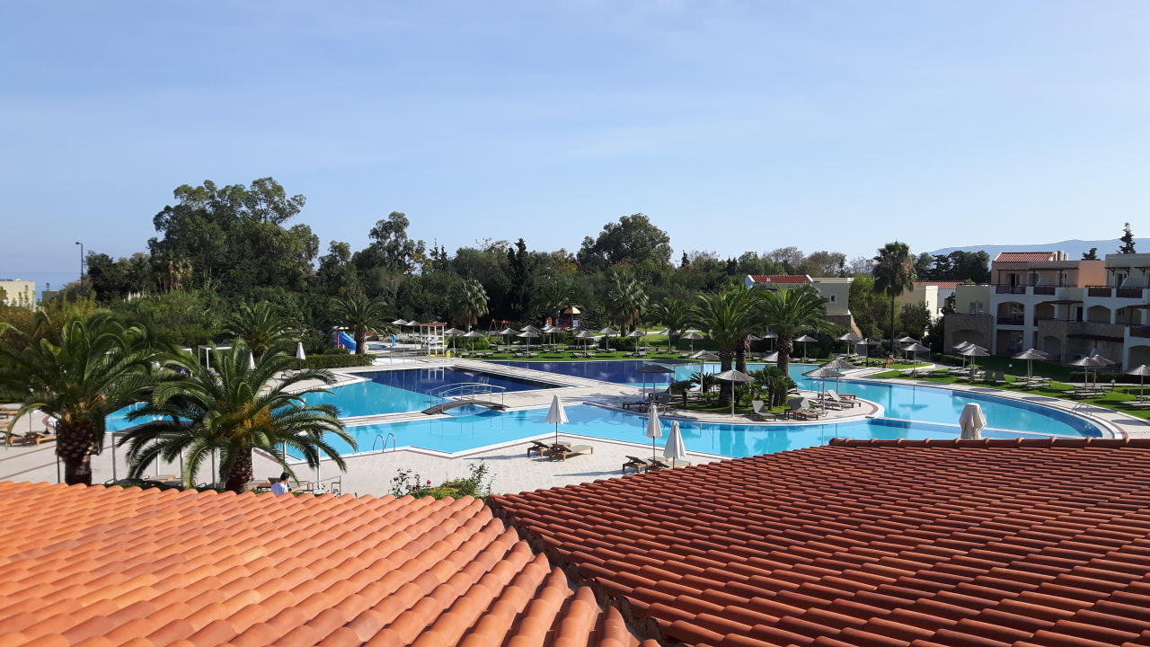 "Pool" Pilot Beach Resort (Georgioupolis) • HolidayCheck (Kreta ...
