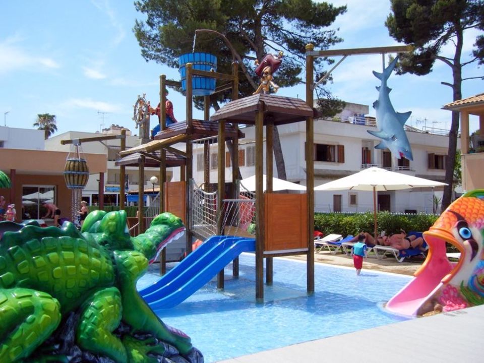 "Super Kinderpool" allsun Hotel Eden Alcudia (Alcudia) • HolidayCheck ...