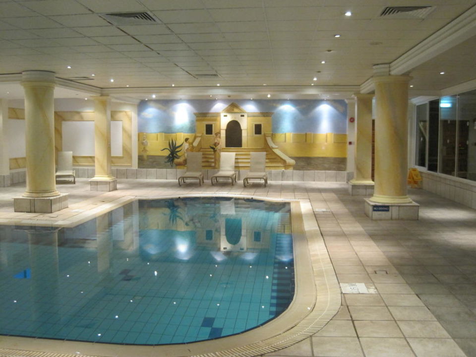 "Pool im Keller" Anastasia Beach Hotel (Protaras) • HolidayCheck ...