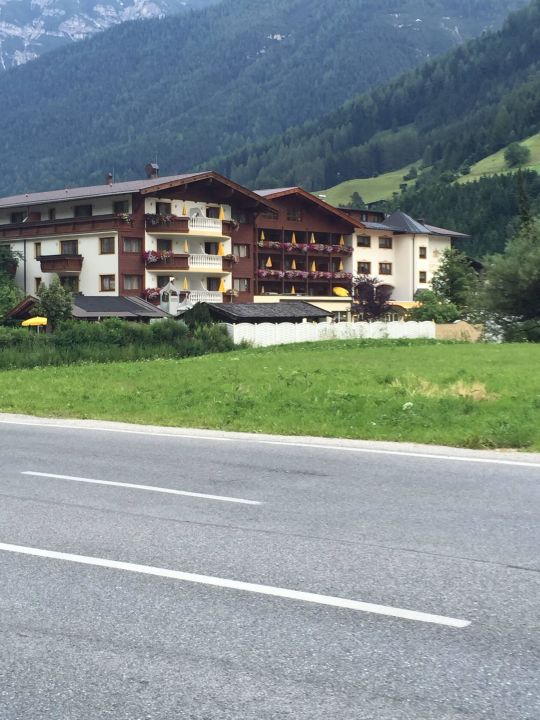 "Außenansicht" Sporthotel Neustift (Neustift im Stubaital ...