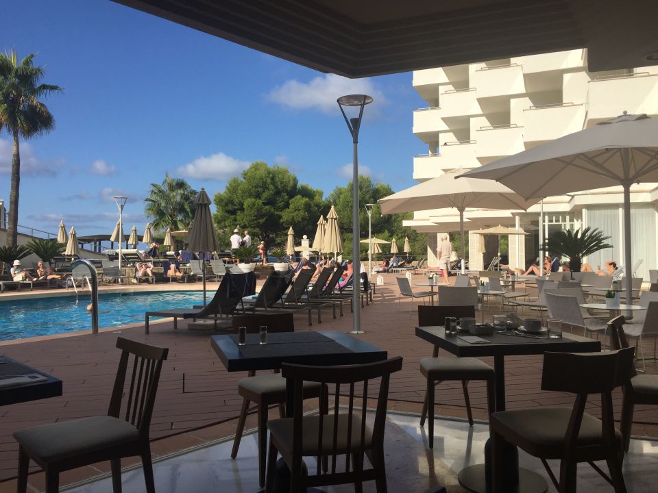 "Pool" Boutique Hotel H10 Blue Mar (Camp de Mar) • HolidayCheck ...