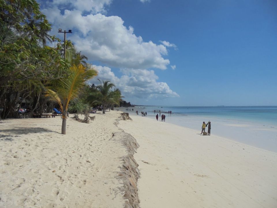 "Strand" Neptune Pwani Beach Resort & Spa (Pwani Mchangani ...
