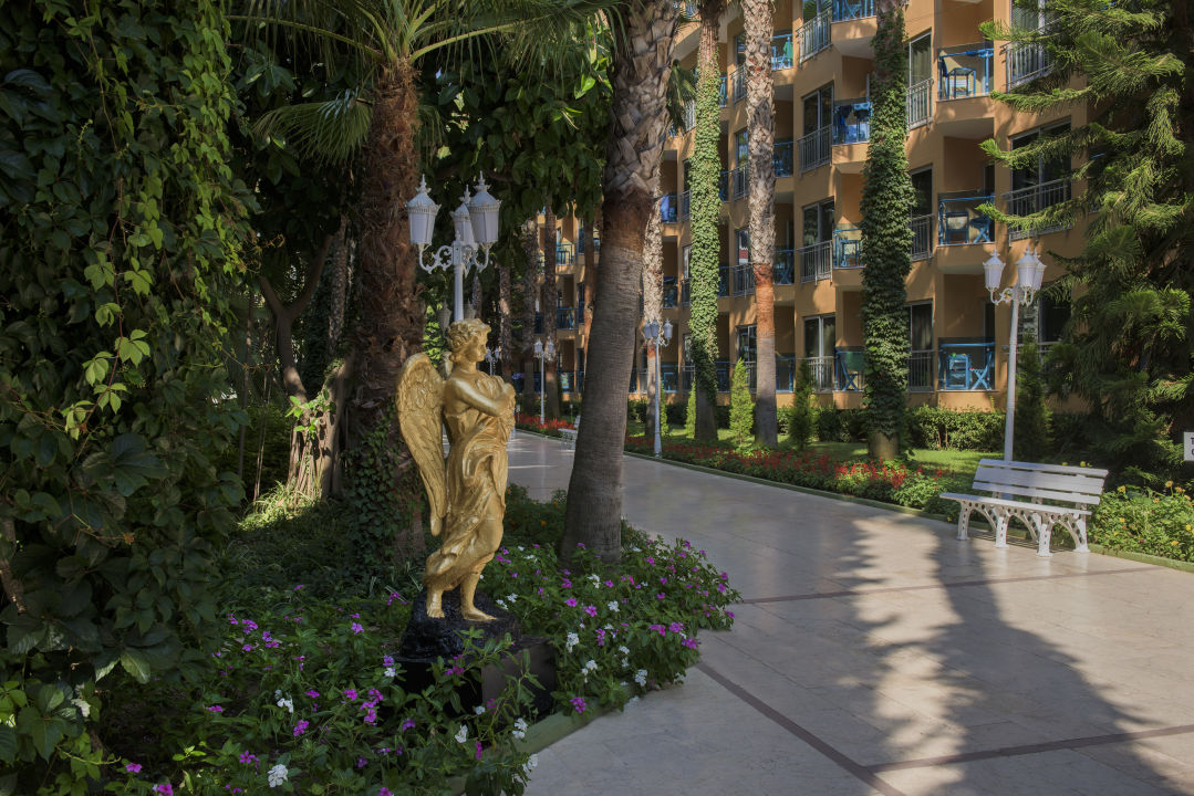 "Außenansicht" Botanik Hotel & Resort (Okurcalar) • HolidayCheck ...