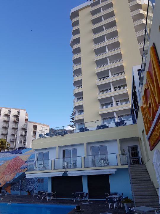 "Außenansicht" Muthu Raga Madeira Hotel (Funchal) • HolidayCheck ...