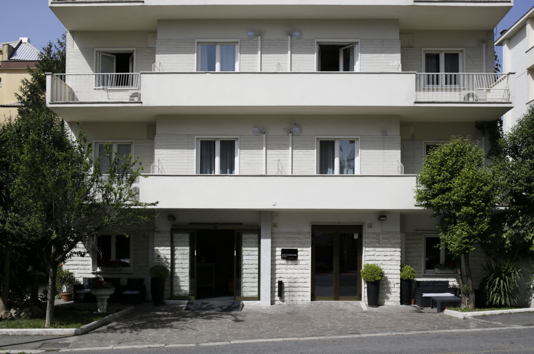 "Außenansicht" C-Hotels Club House (Rom) • HolidayCheck (Latium | Italien)