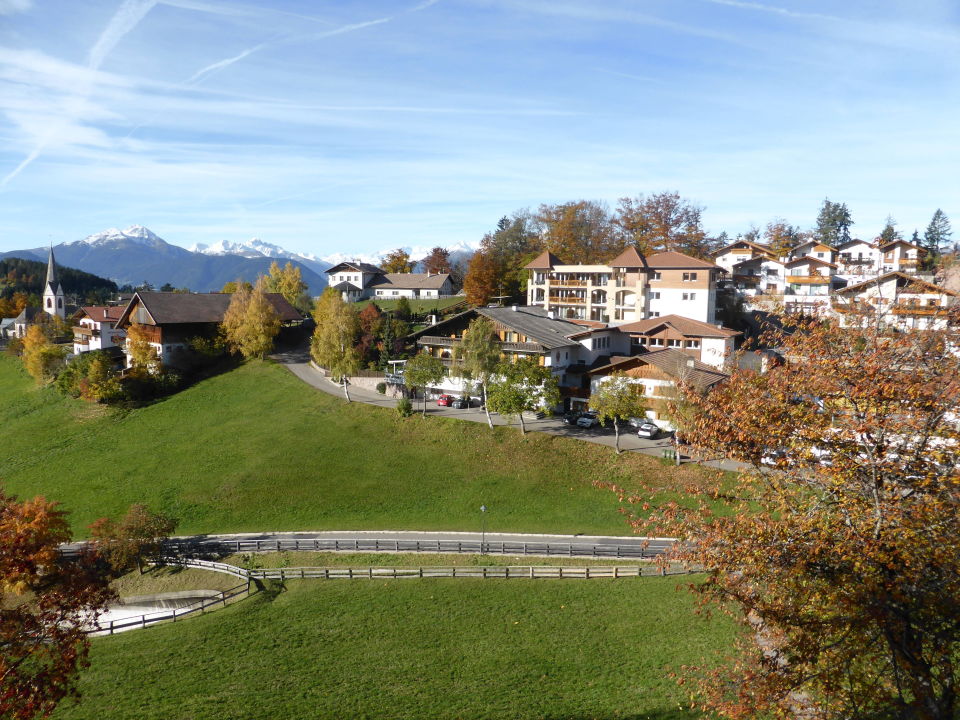 "Hafling mit Hotel Mesnerwirt" Hotel Der Mesnerwirt (Avelengo / Hafling ...