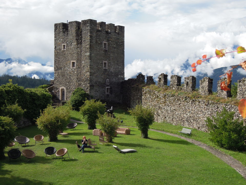 "Außenansicht" Castel Pergine (Pergine Valsugana) • HolidayCheck ...