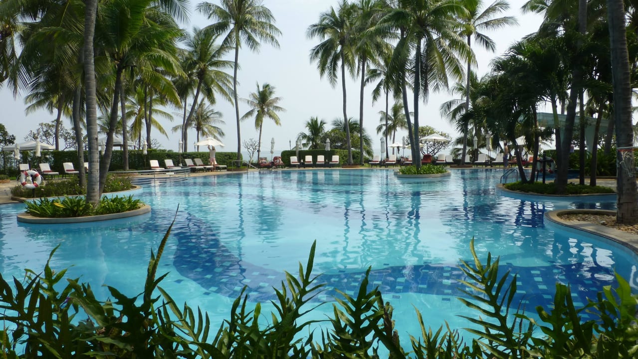 "Railway Pool" Centara Grand Beach Resort Hua Hin (Hua Hin ...