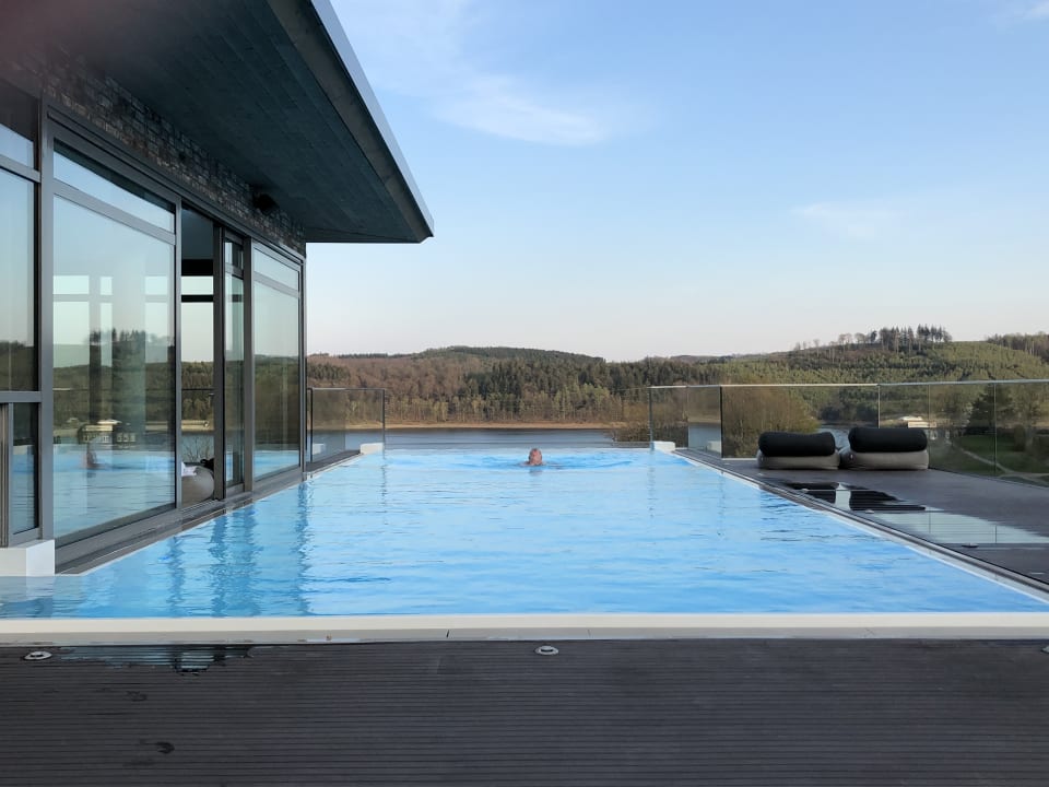 "Pool" Hotel Seegarten (Sundern) • HolidayCheck (Nordrhein-Westfalen ...