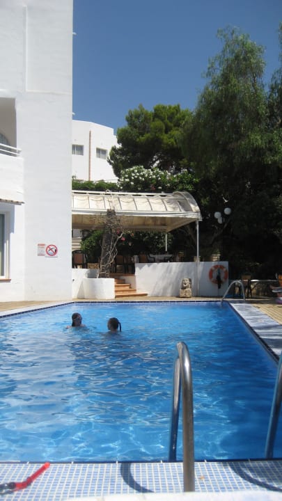 "Einer von vier Pools" Gavimar Cala Gran Costa del Sur (Cala d'Or ...