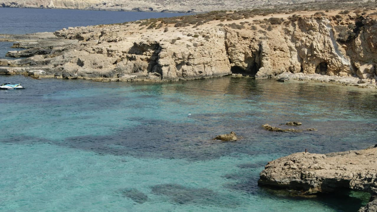 "Comino" Comino Hotel & Bungalows (Insel Comino) • HolidayCheck (Gozo ...
