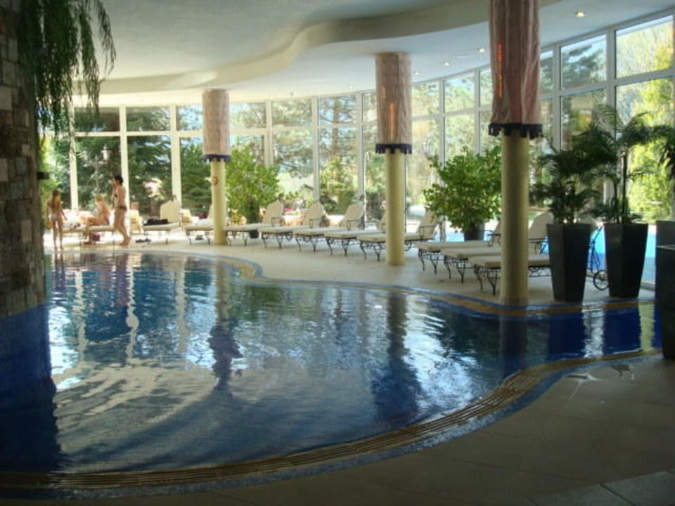 "Pool" Alpenrose Wellnessresidenz (Maurach) • HolidayCheck (Tirol ...