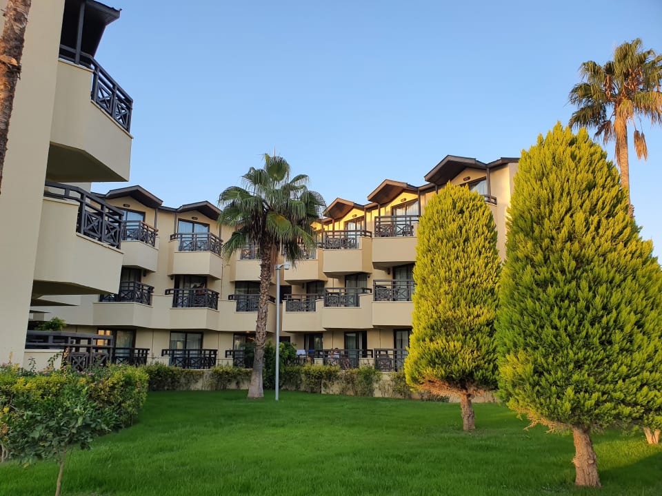 "Außenansicht" Bellis Deluxe Hotel (Belek - Kadriye) • HolidayCheck ...