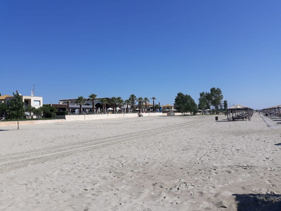 "Strand" Mediterranean Village Hotel & Spa (Paralia) • HolidayCheck ...