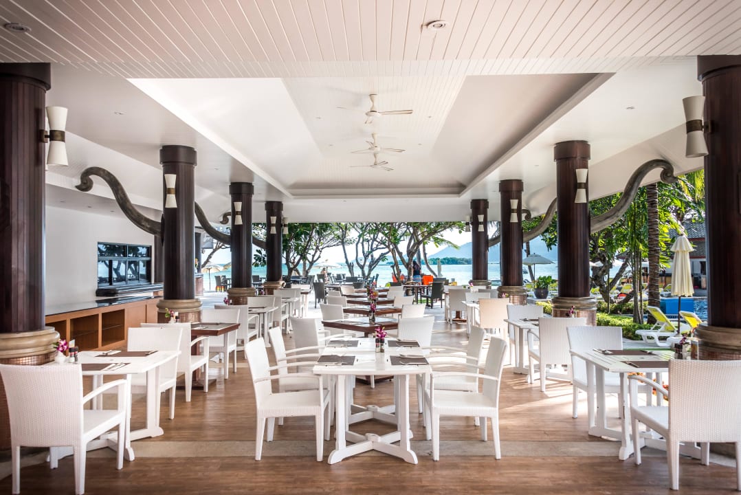 "At Beach Restaurant & Bar" Beyond Samui (Chaweng Beach) • HolidayCheck ...
