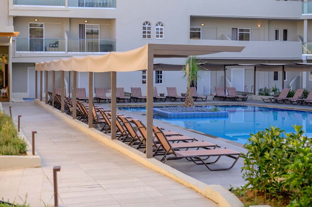 "Pool" Zeus Hotels Ydoria Resort (Adelianos Kampos) • HolidayCheck ...