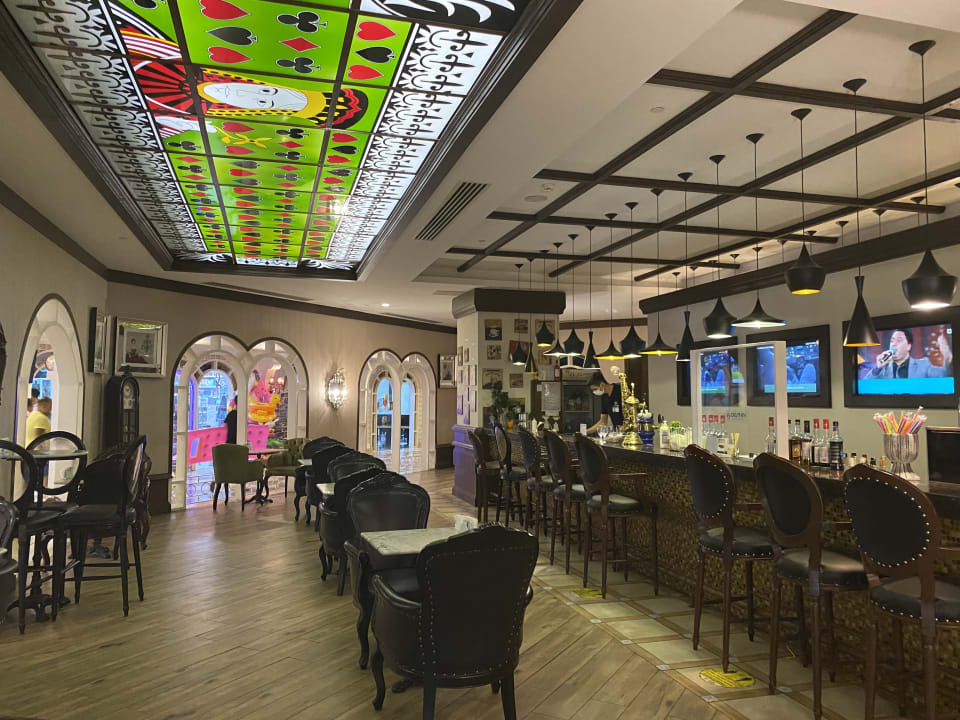 "Camelot Bar" Hotel Delphin Imperial (Lara) • HolidayCheck (Türkische ...