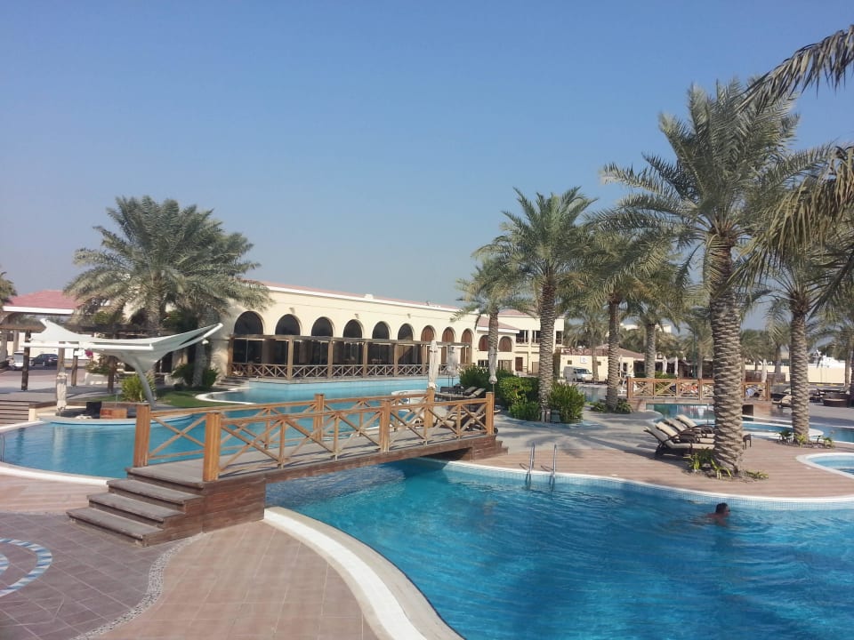 "Pool" AlBander Hotel & Resort (Sitrah) • HolidayCheck (Bahrain | Bahrain)