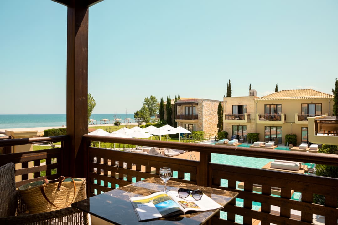 "Zimmer" Mediterranean Village Hotel & Spa (Paralia) • HolidayCheck ...