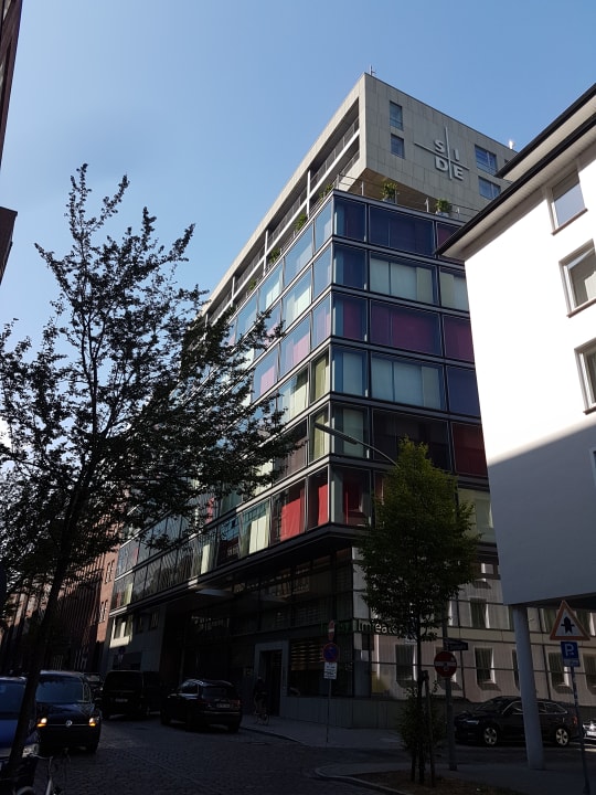 "Aussen" SIDE Design Hotel Hamburg (Hamburg) • HolidayCheck (Hamburg ...