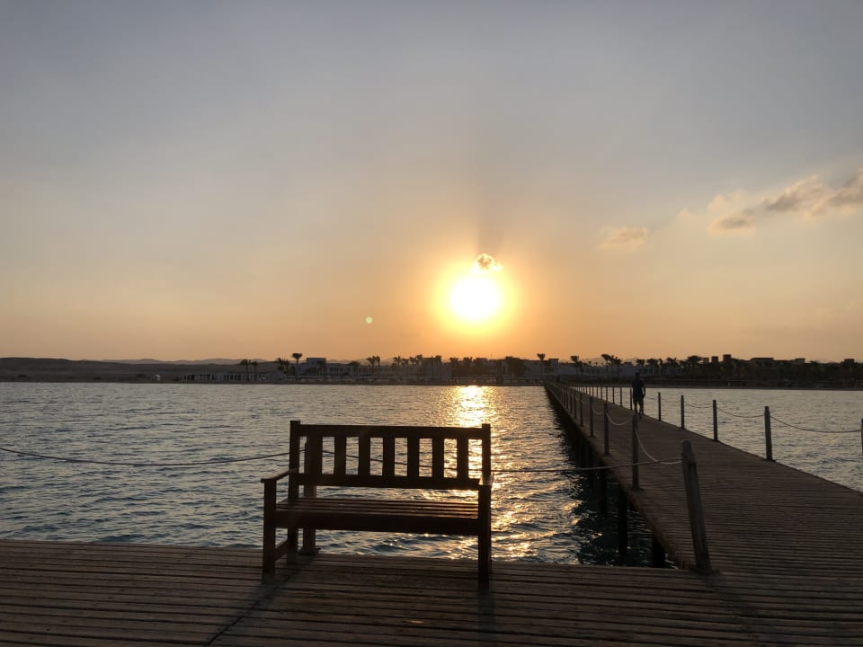 "Der Weg zum Riff sehr sch..." Casa Mare Resort (Marsa Alam ...