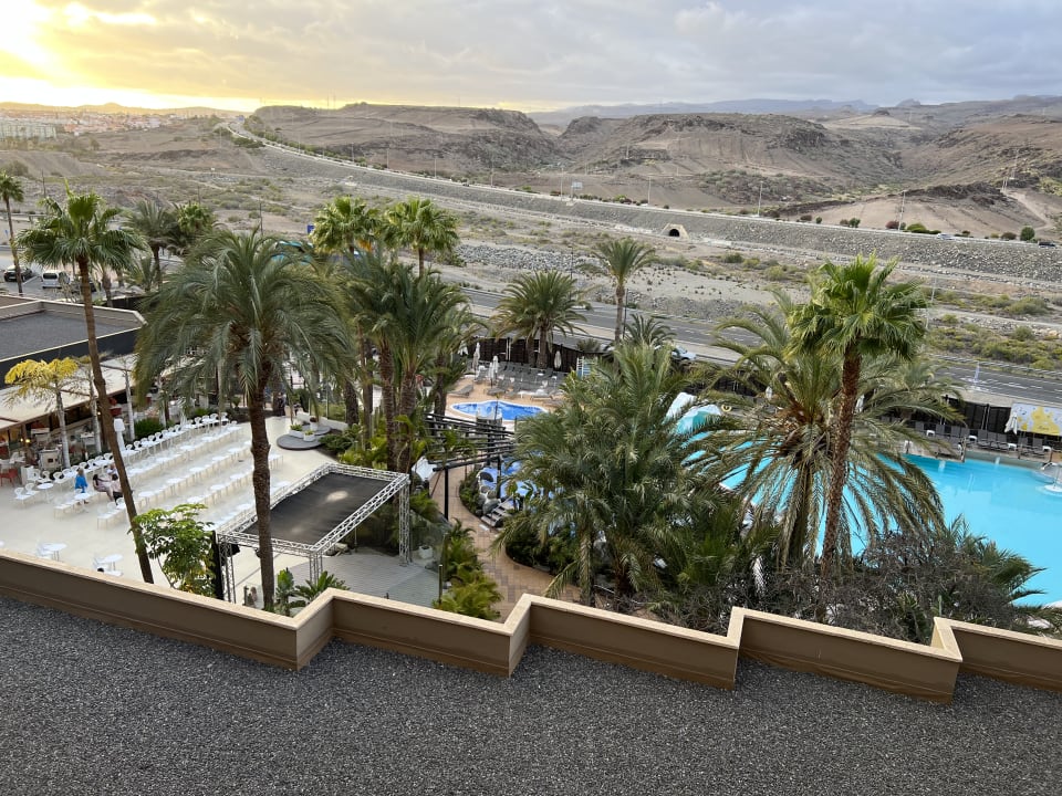 "Gartenanlage" Abora Continental by Lopesan Hotels (Playa del Ingles ...