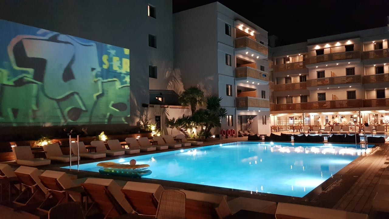 "Pool am Abend" Cook's Club Hersonissos (Chersónisos / Hersonissos ...