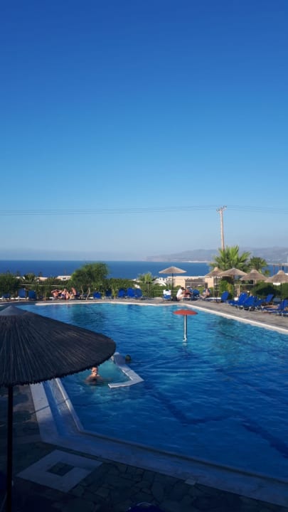 "Pool mit Meerblick. " Hotel Semiramis Village (Chersónisos ...