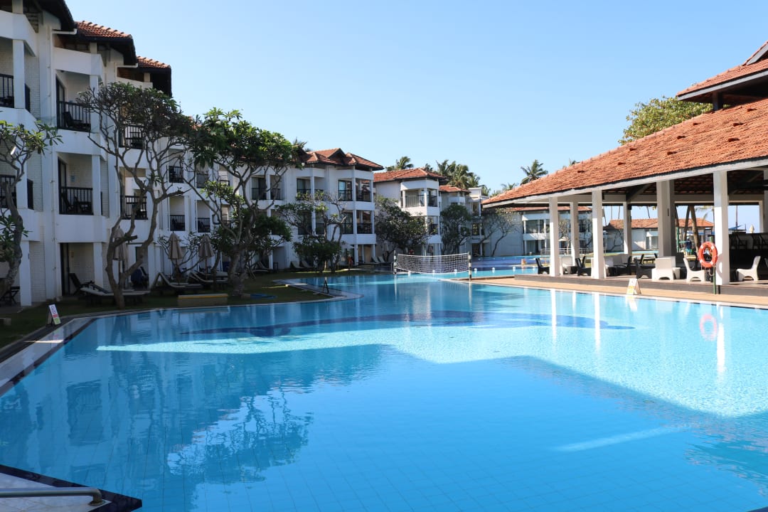 "Aussenansicht mit Pool" Club Hotel Dolphin (Waikkal) • HolidayCheck ...
