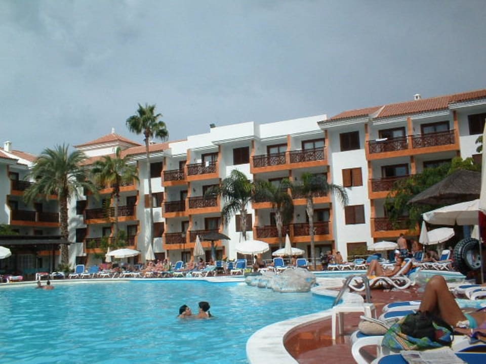 "Der Pool im anderen gebaü..." SuneoClub Globales Tamaimo Tropical ...