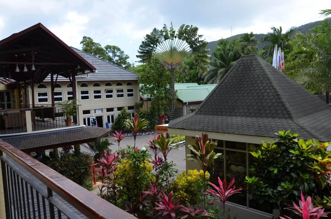 "Hotel Corel Strand" Coral Strand Smart Choice Hotel (Beau Vallon ...