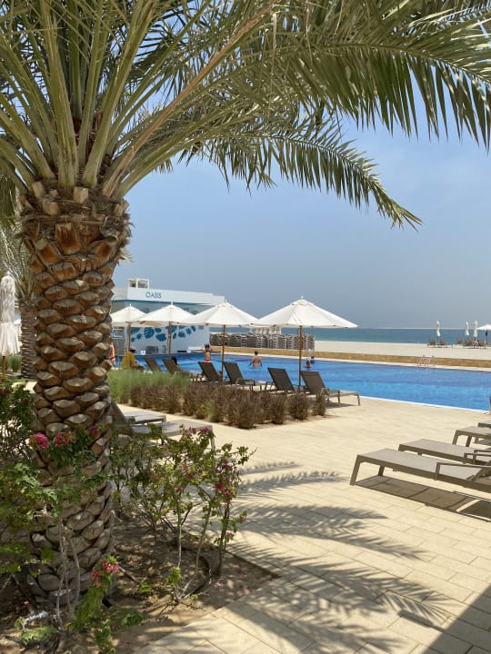 "Pool" Hotel Riu Dubai (Dubai) • HolidayCheck (Dubai | Vereinigte ...