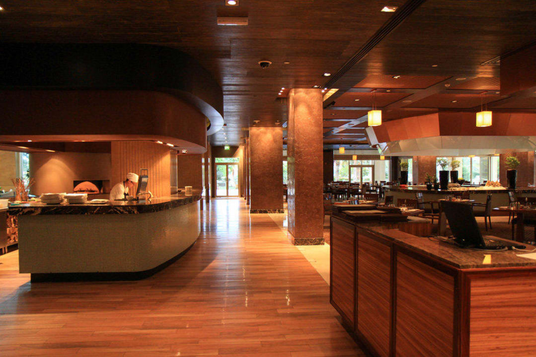 "Restaurant "The Grill"" Hotel Grand Hyatt Doha (Doha) • HolidayCheck ...