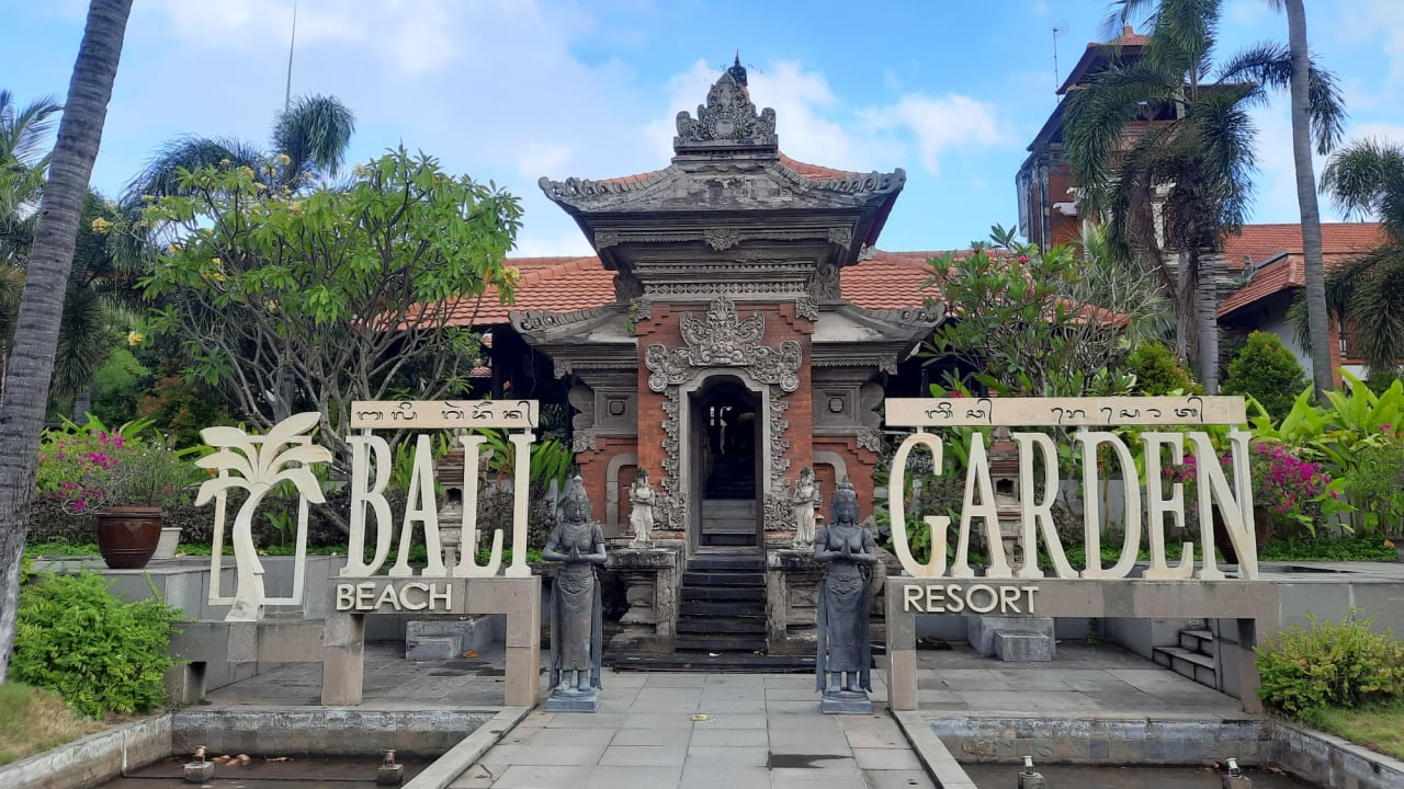 "Gartenanlage" Bali Garden Beach Resort (Kuta) • HolidayCheck (Bali ...