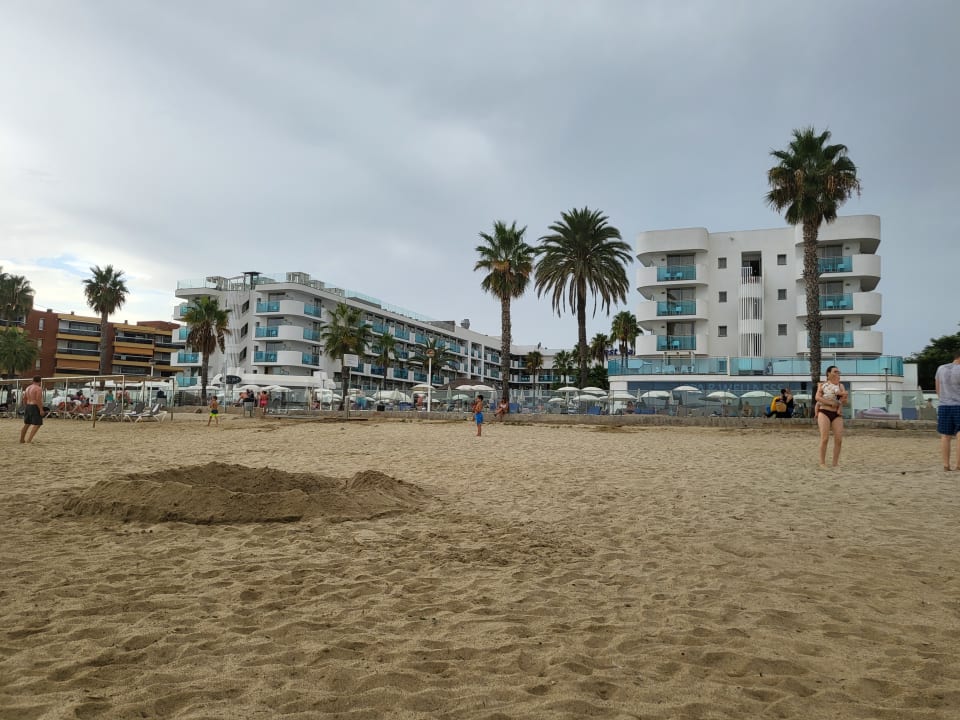 "Strand" Hotel Best Maritim (Cambrils) • HolidayCheck (Costa Dorada ...