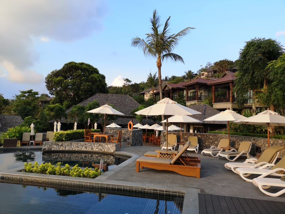 "pool" Nora Buri Resort & Spa (Chaweng Beach) • HolidayCheck (Koh Samui ...