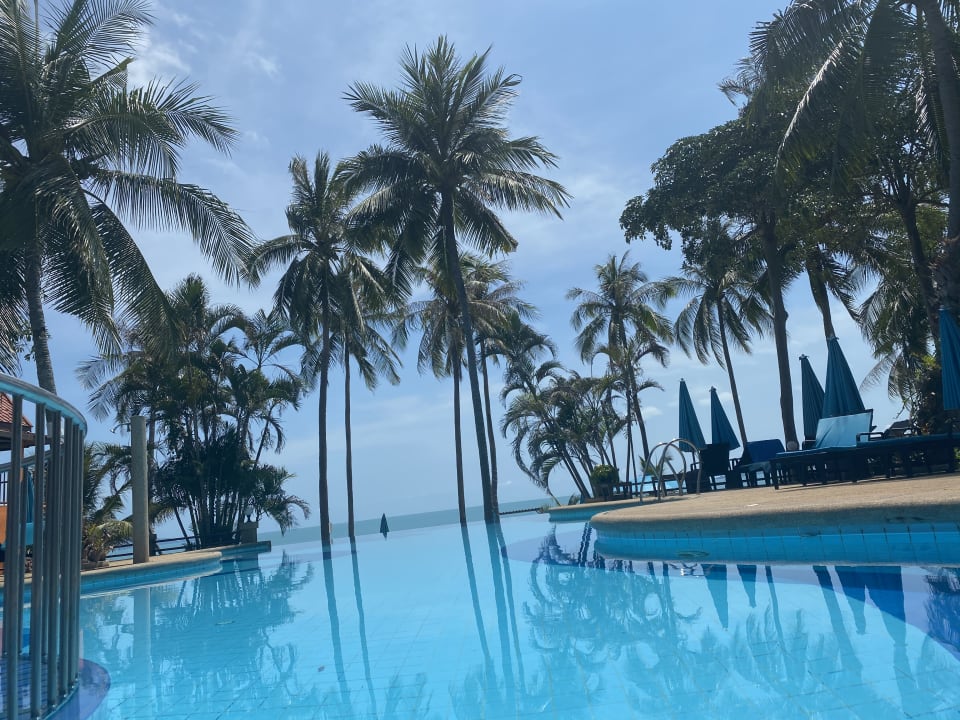 "Strand" Pinnacle Samui Resort (Maenam) • HolidayCheck (Koh Samui ...