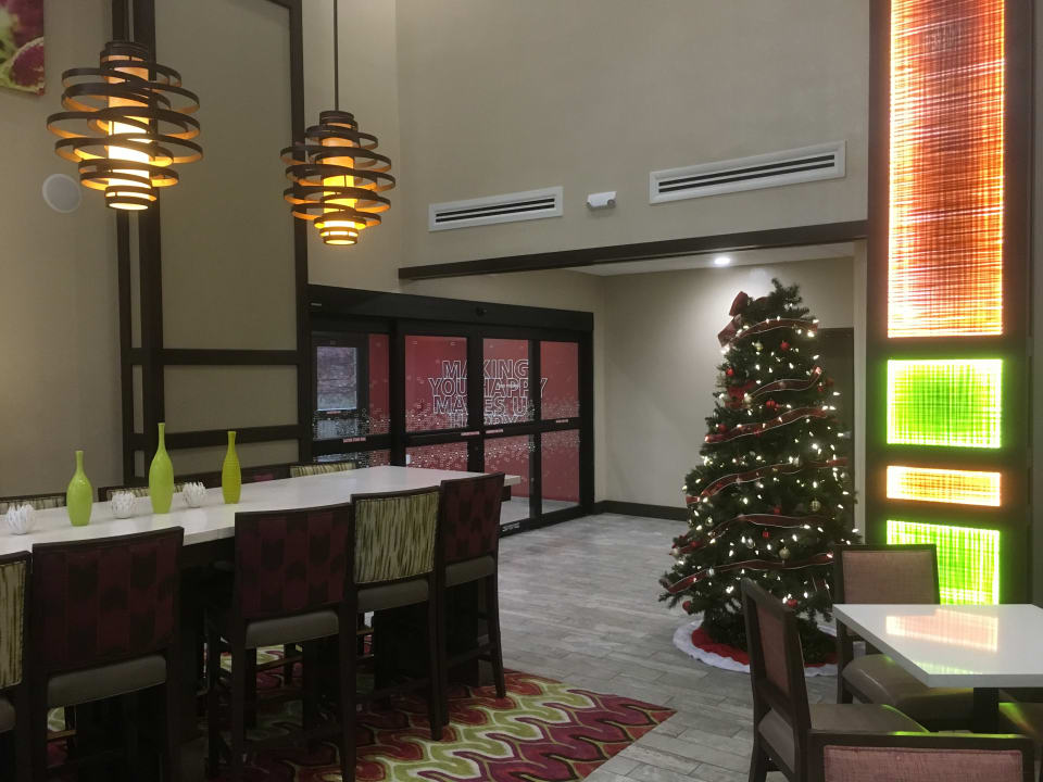 "Lobby" Hampton Inn & Suites Dallas Market Center (Dallas ...
