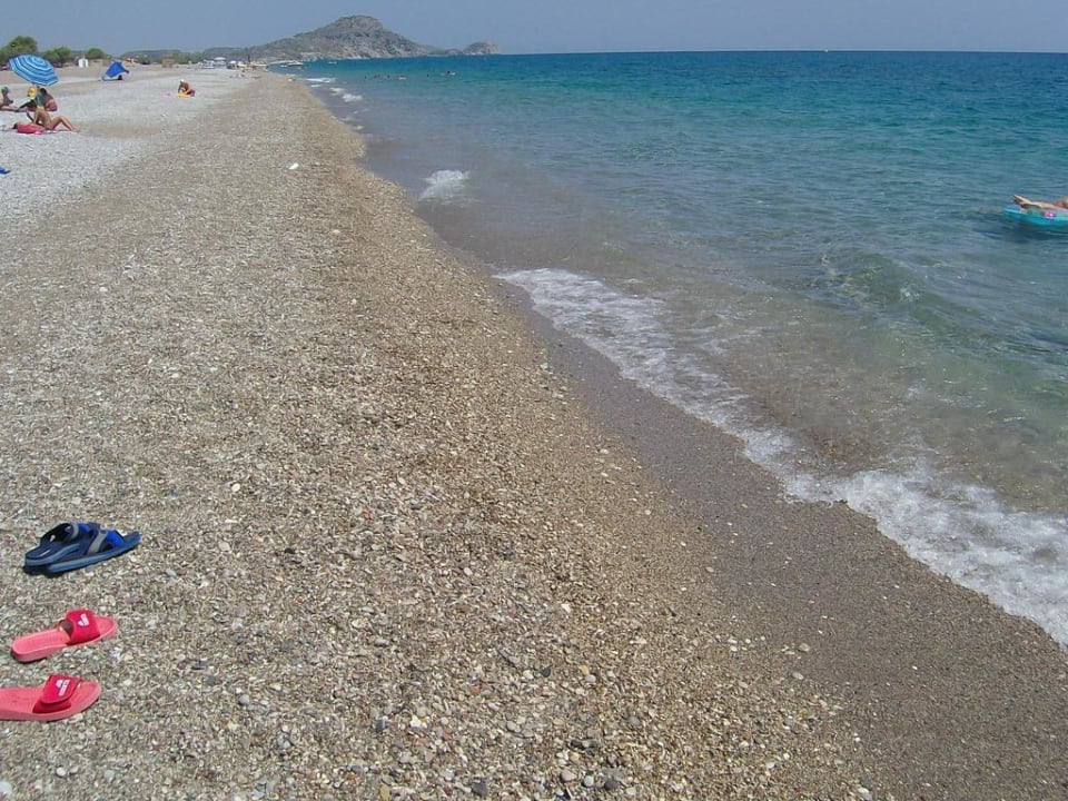 "So sah der Strand direkt ..." Afandou Bay Village Resort Hotel ...